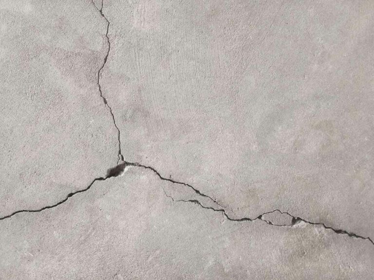 8 Tips to Prevent Concrete Cracking